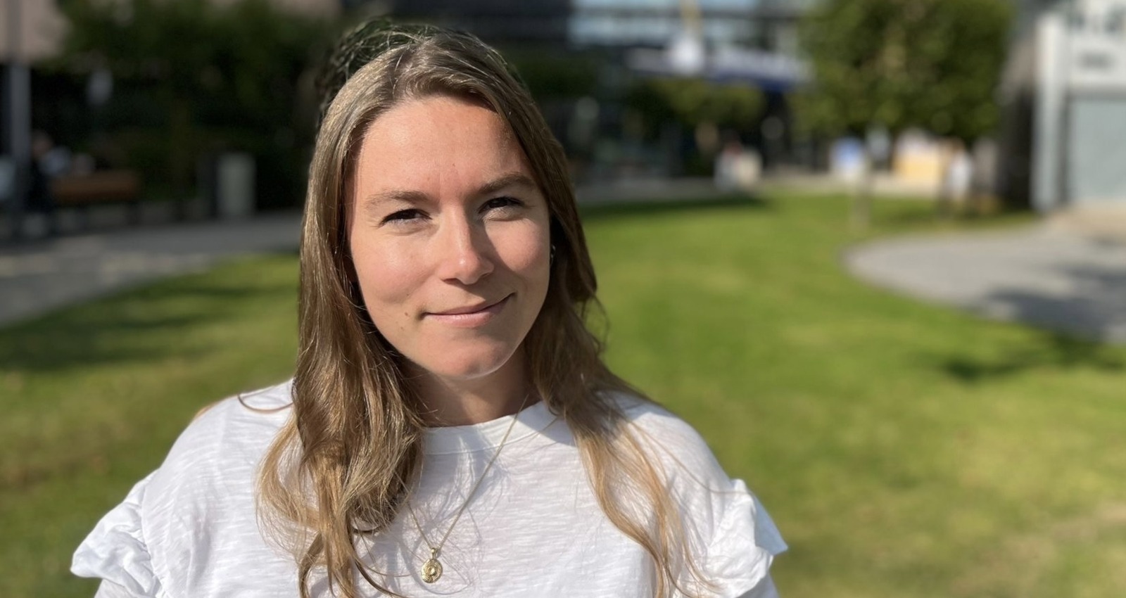 More abdominal fat in childhood leads to a thickened arterial wall in ...