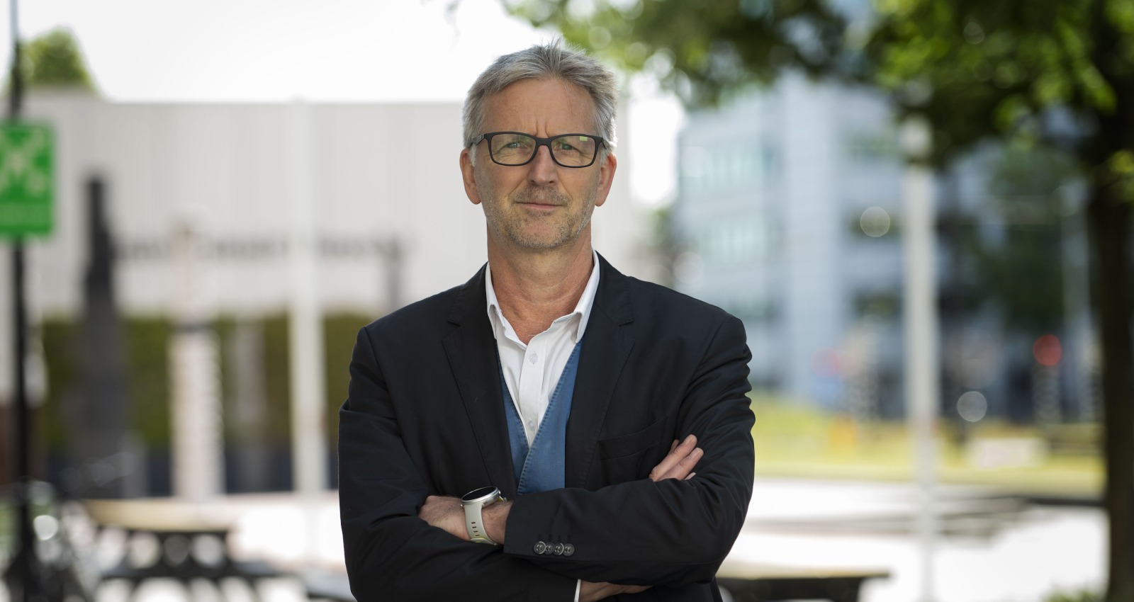 Oration Leendert Looijenga: ‘Success is a group result’ - Research at ...